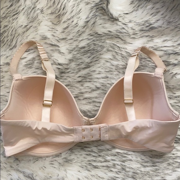 ThirdLove | Intimates & Sleepwear | Thirdlove 247 Classic Tshirt Bra ...